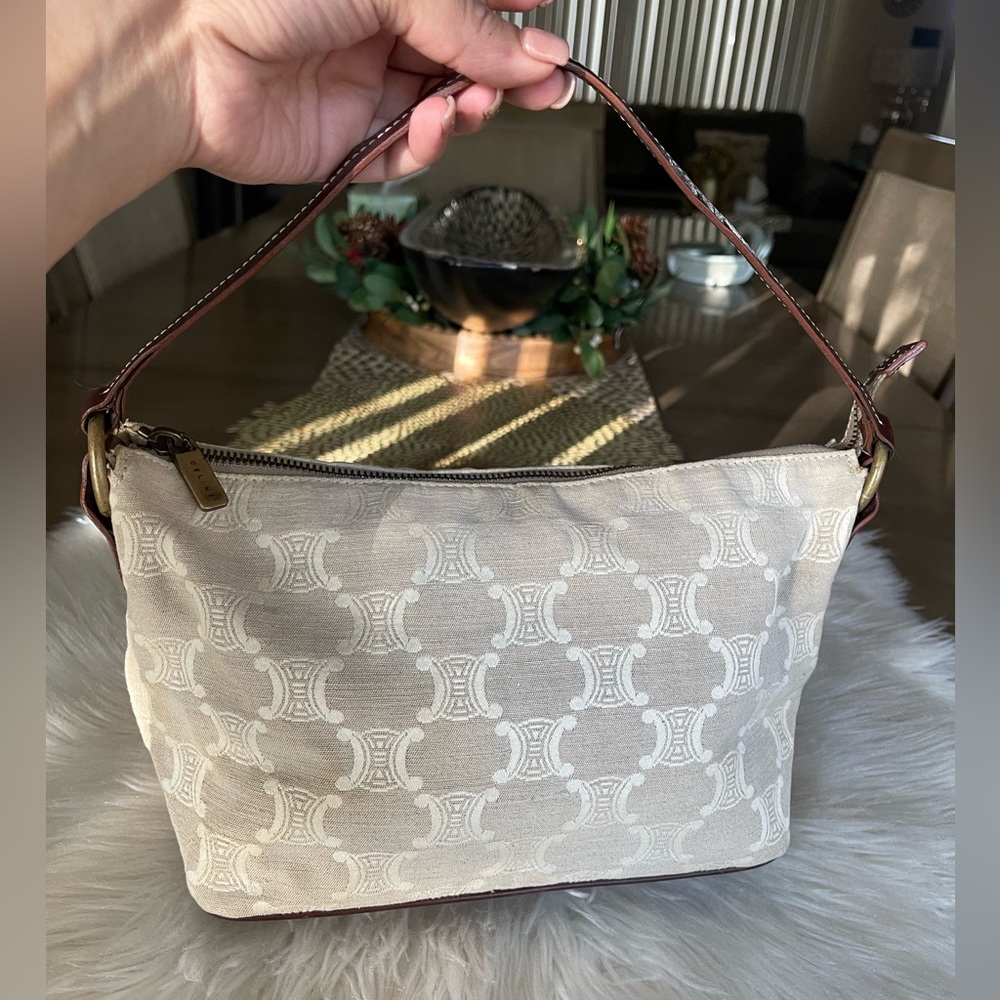 100% Authentic Celine Vintage Mini Shoulder Bag Ce00/… - Gem